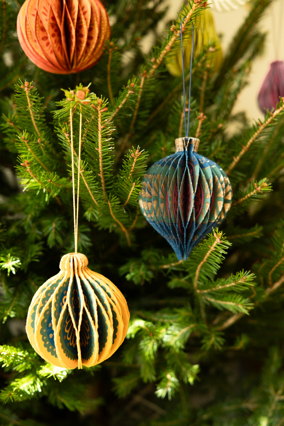 Yellow Bauble Honeycomb – East End Press